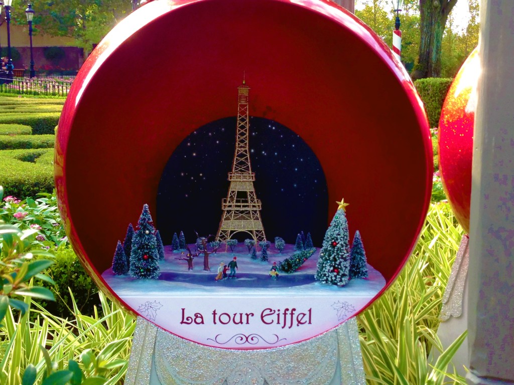 Walt Disney World Resort Holiday Guide: Thanksgiving, Christmas & New ...